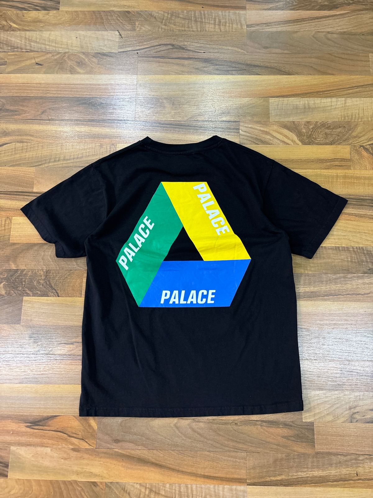 Palace Tee – Bahamas Thrift