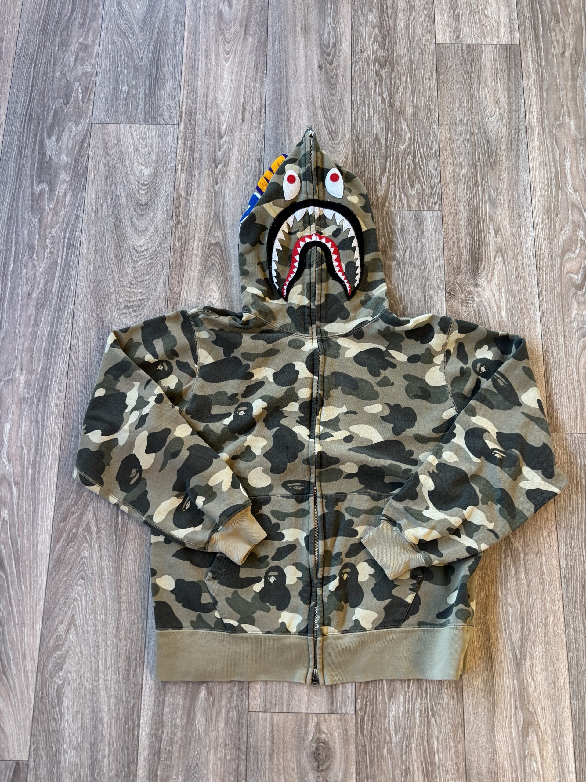 Bape hoodie – Bahamas Thrift